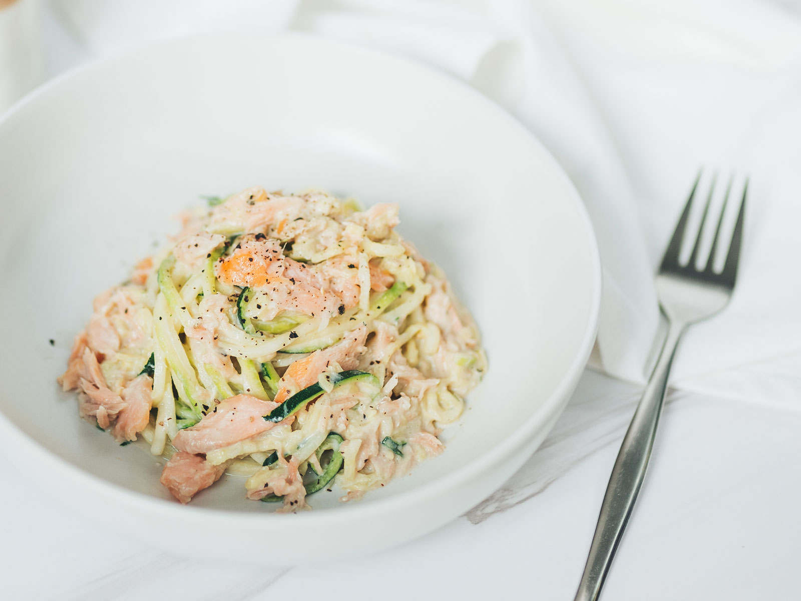 One Pan Creamy Zoodles with Hot Smoked Salmon - Chloe Ting Recipes