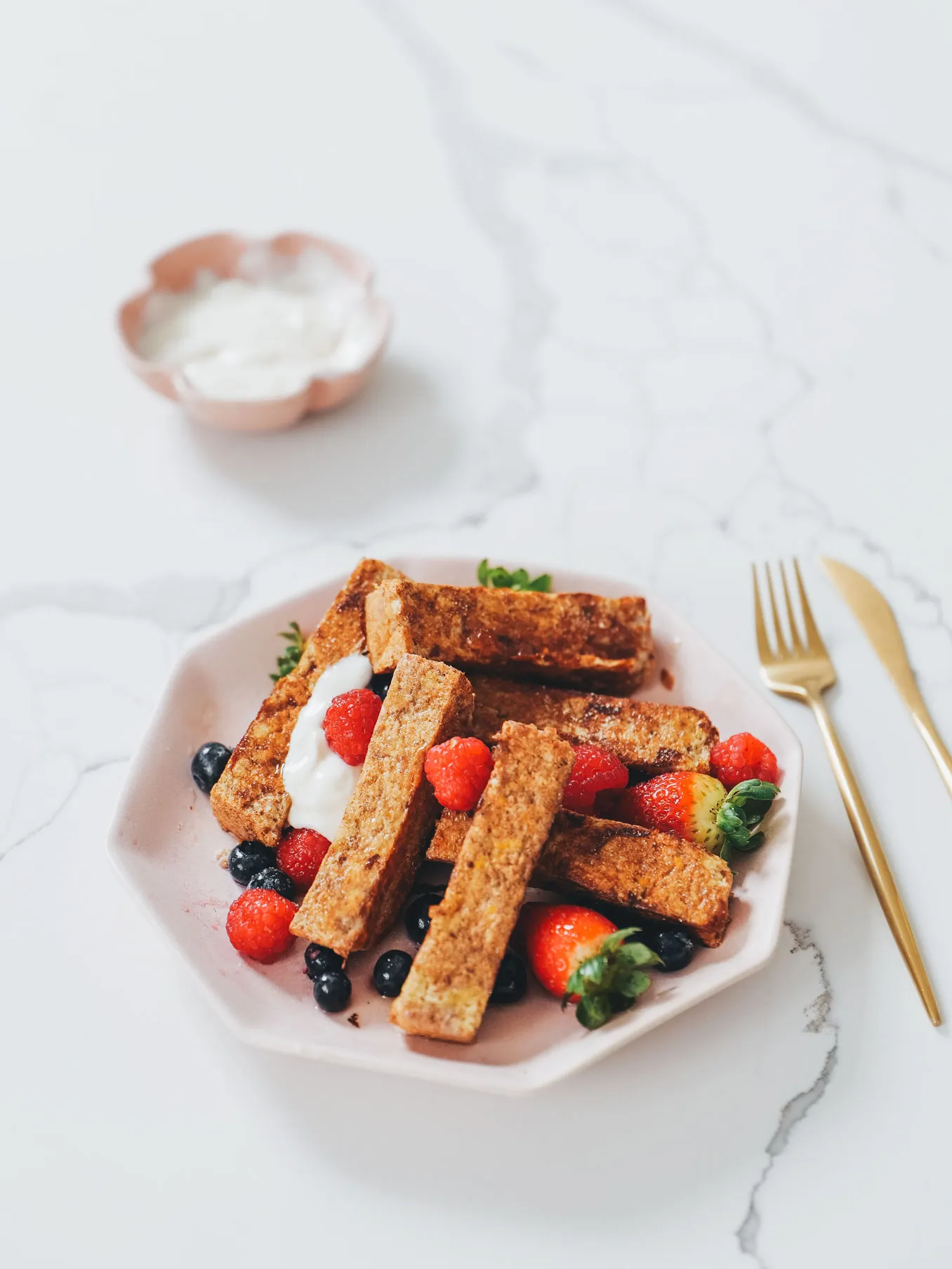 Healthy French Toast Sticks - High Protein - Chloe Ting Recipes