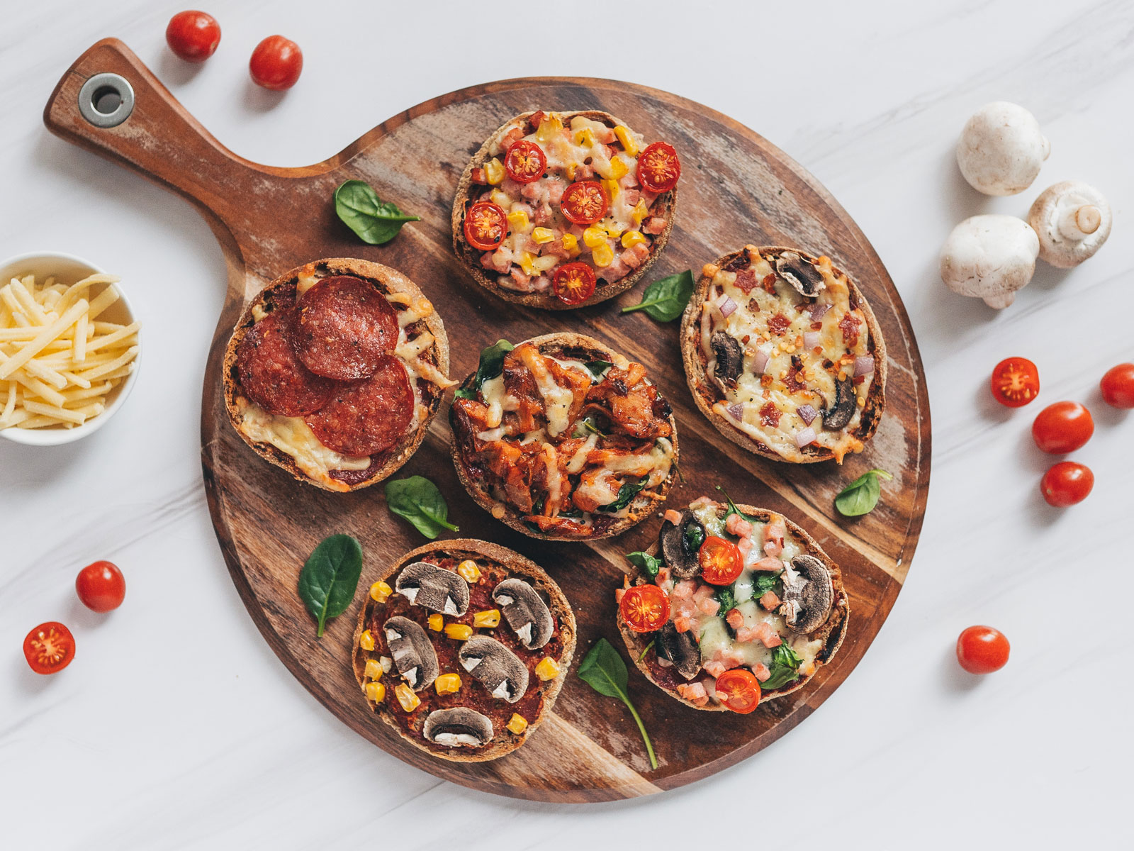 English Muffin Pizzas - Chloe Ting Recipes