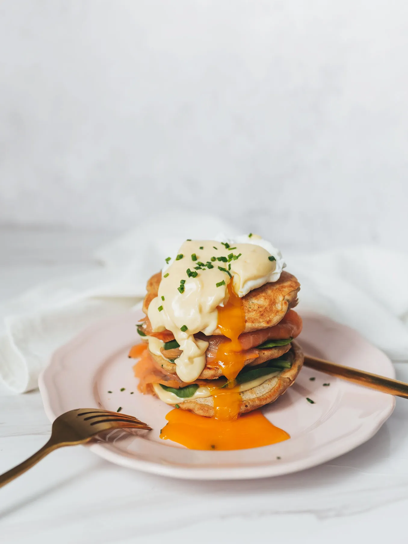 Eggs Benedict Pancakes with Smoked Salmon - Chloe Ting Recipes