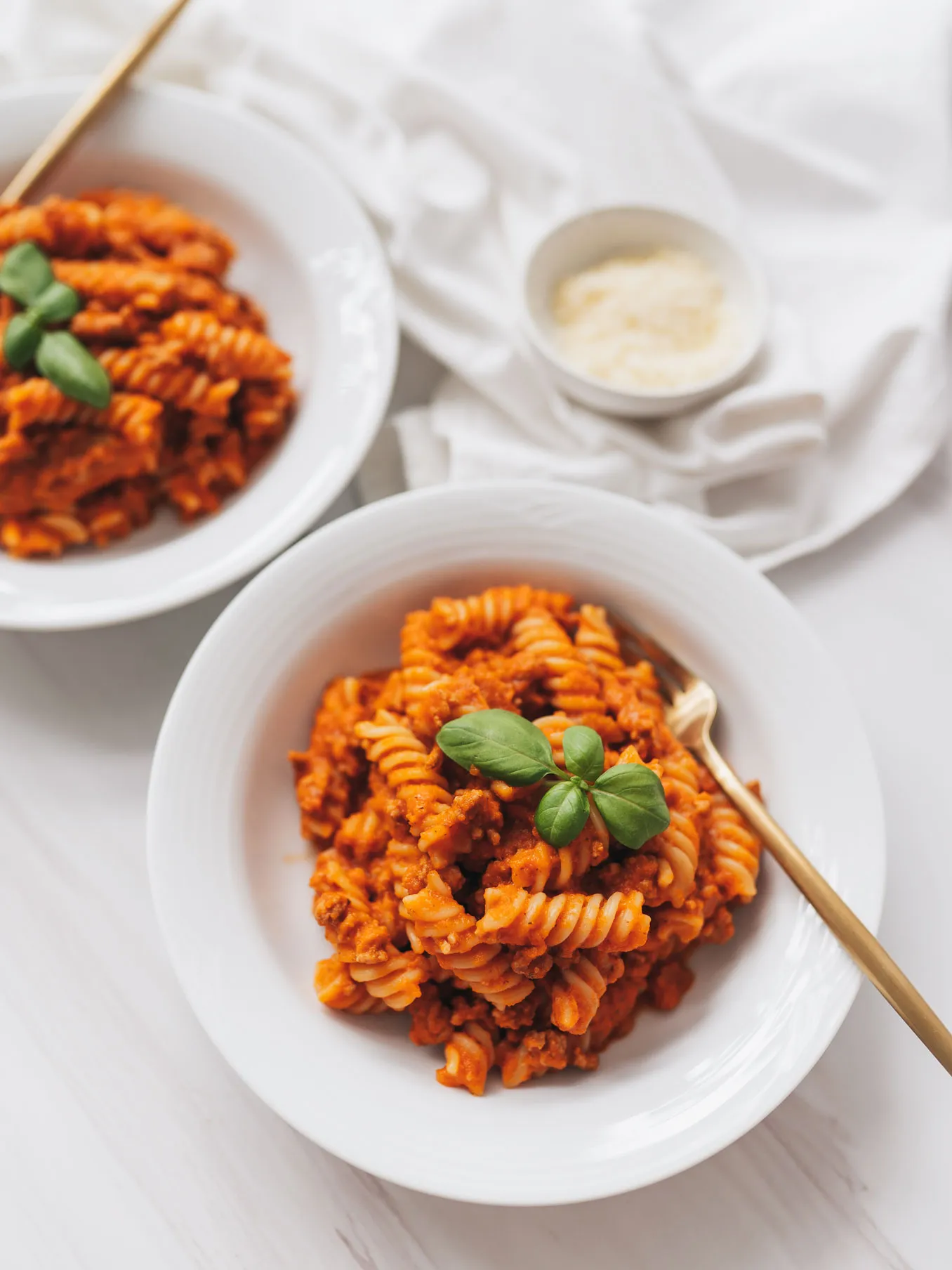 Hidden Veggie Bolognese - Chloe Ting Recipes
